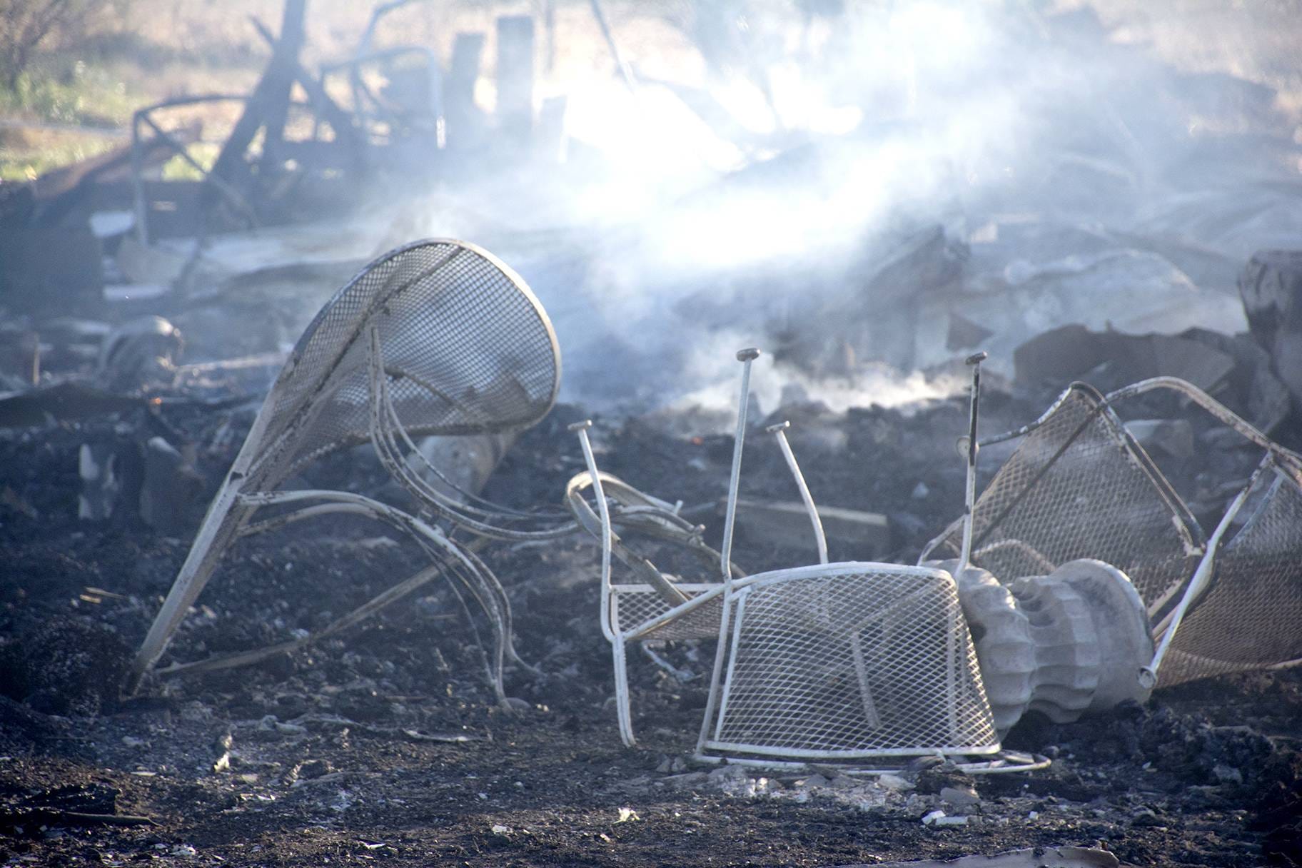 Man rescued after house explodes - The Iola Register