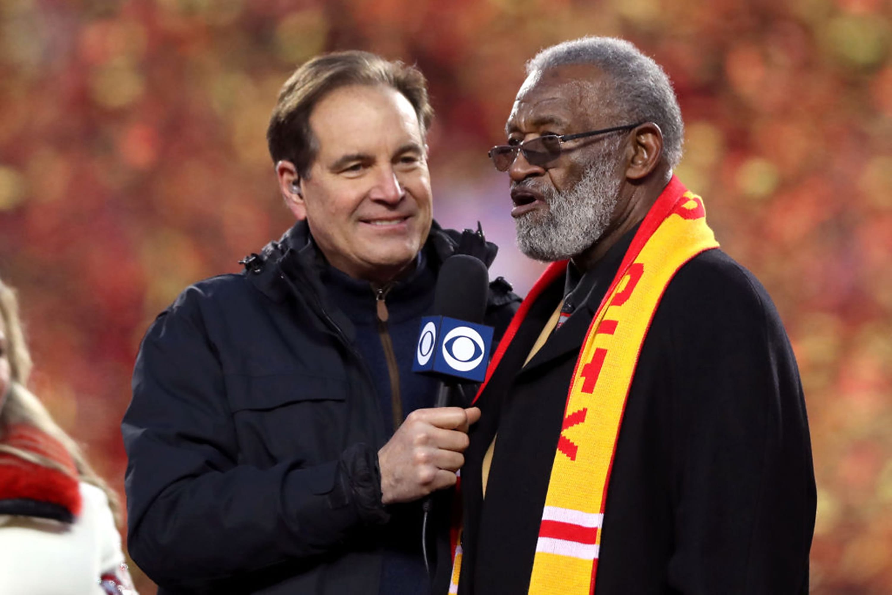 Chiefs legend Bobby Bell keeps brethren in thoughts during pandemic ...