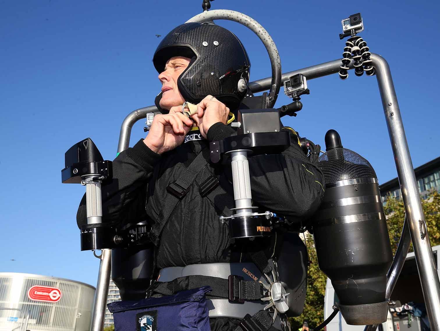 A jet pack at LAX? Maybe. Jet packs are very real - The Iola Register