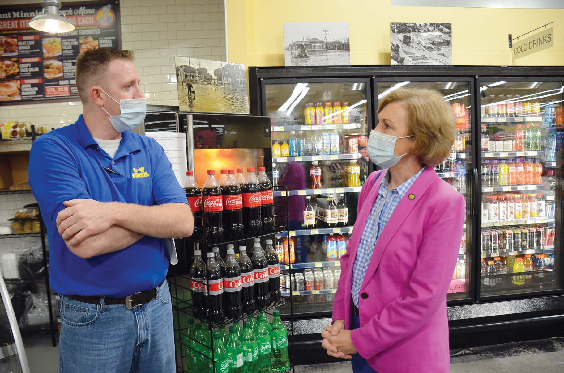 Candidate in town to listen - The Iola Register