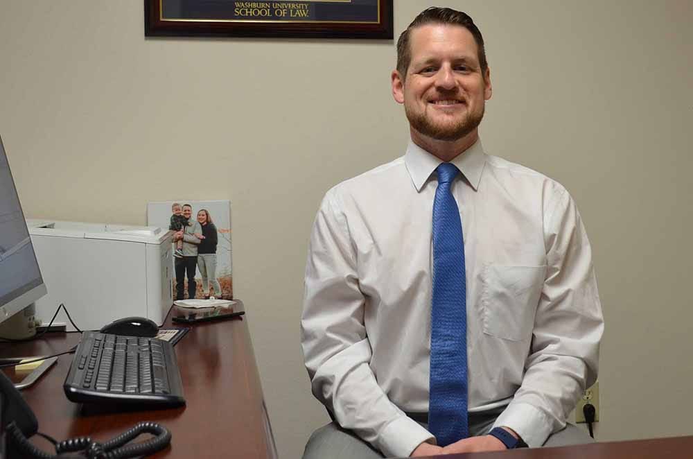 Attorney relocates his practice to Iola - The Iola Register