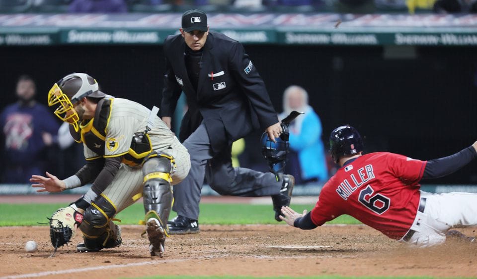 MLB umps crack down on catchers blocking home - The Iola Register
