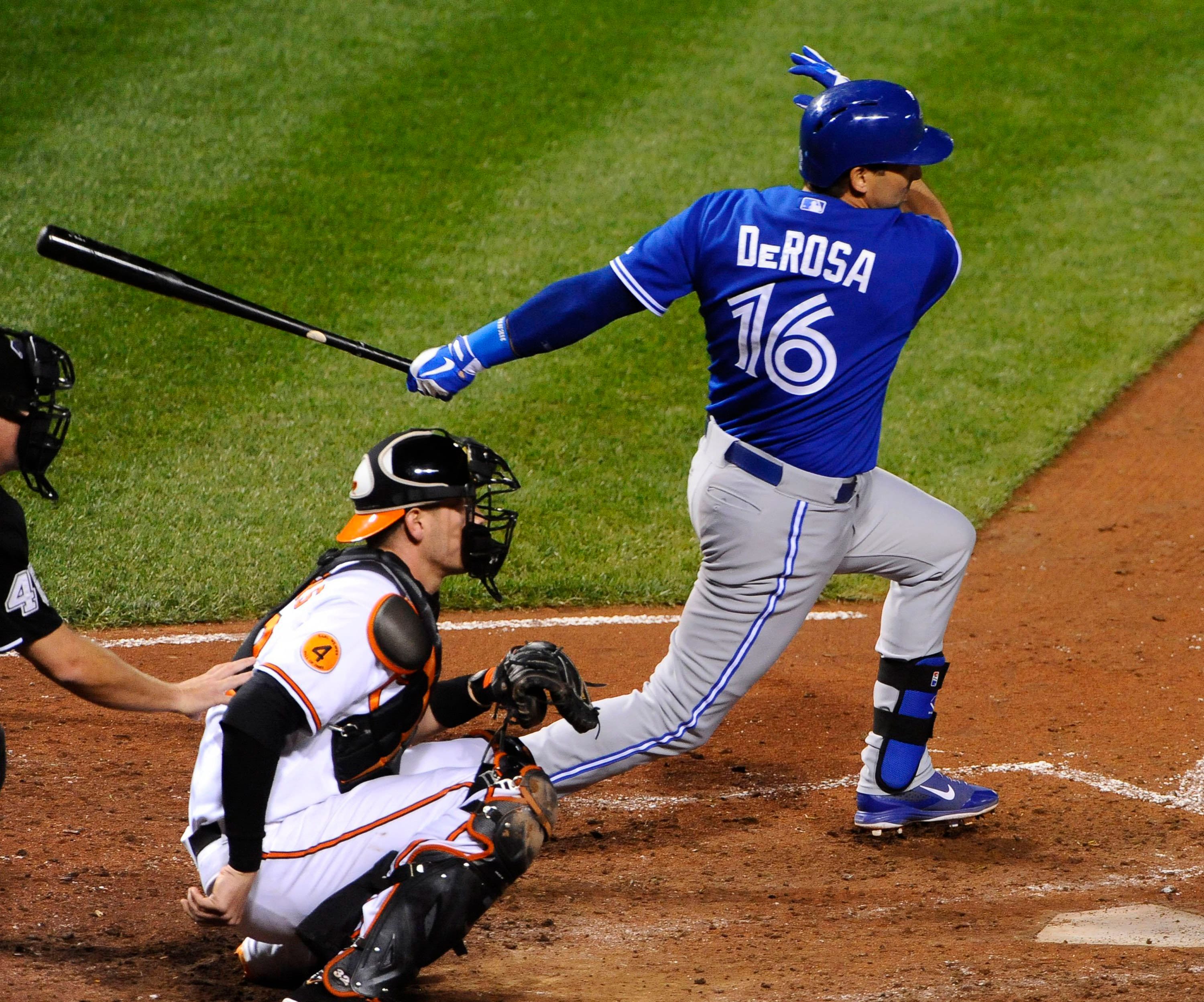 Mark DeRosa named US manager for World Baseball Classic - The Iola Register