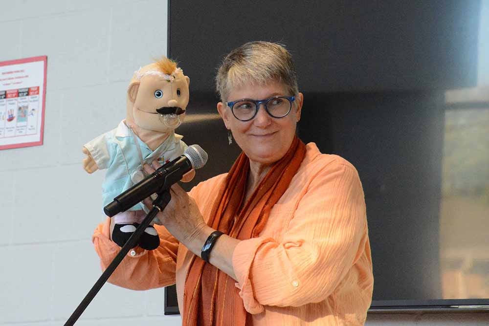 Tips for telling spooky tales - The Iola Register