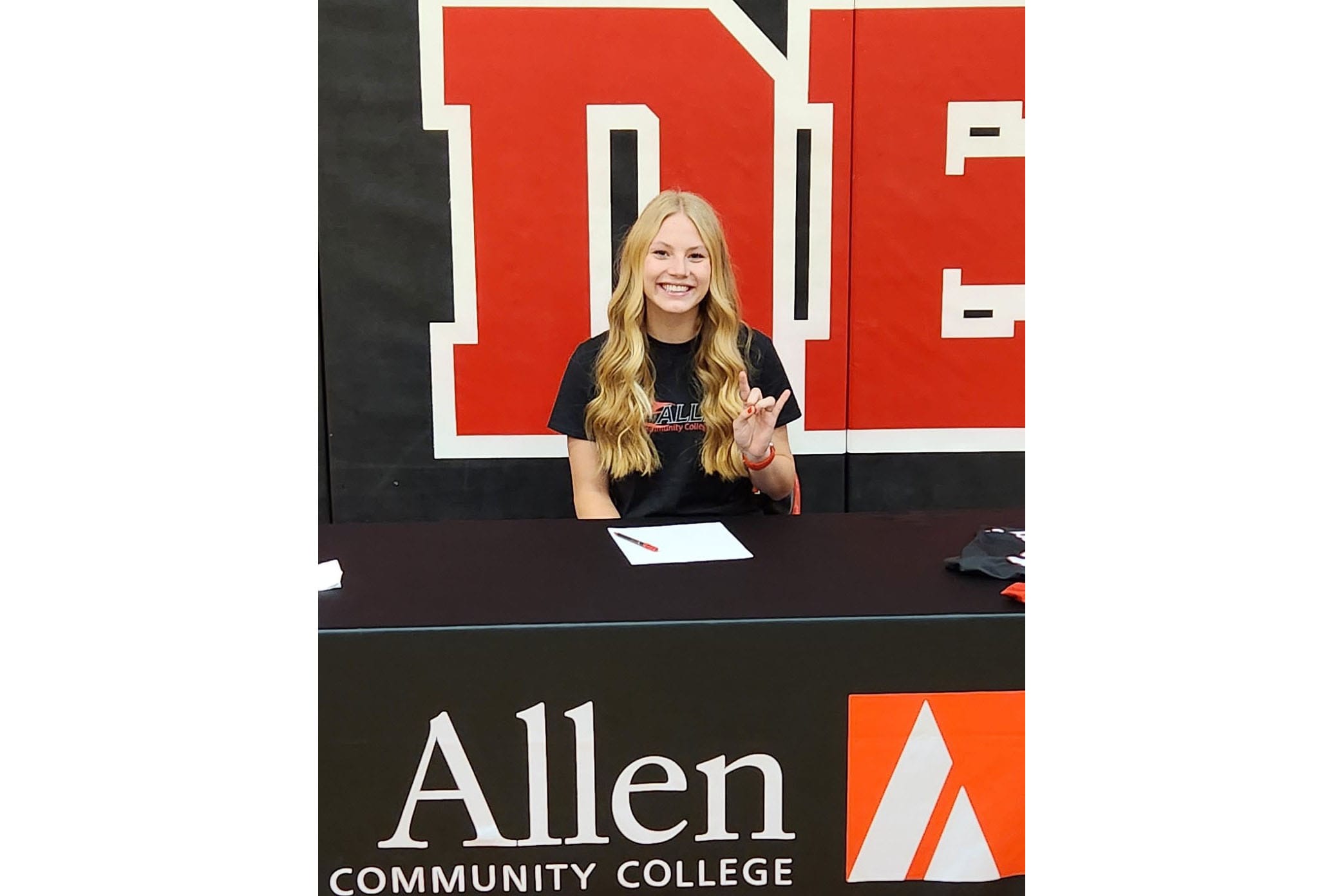 Southern Coffey County's Weers signs to Allen - The Iola Register