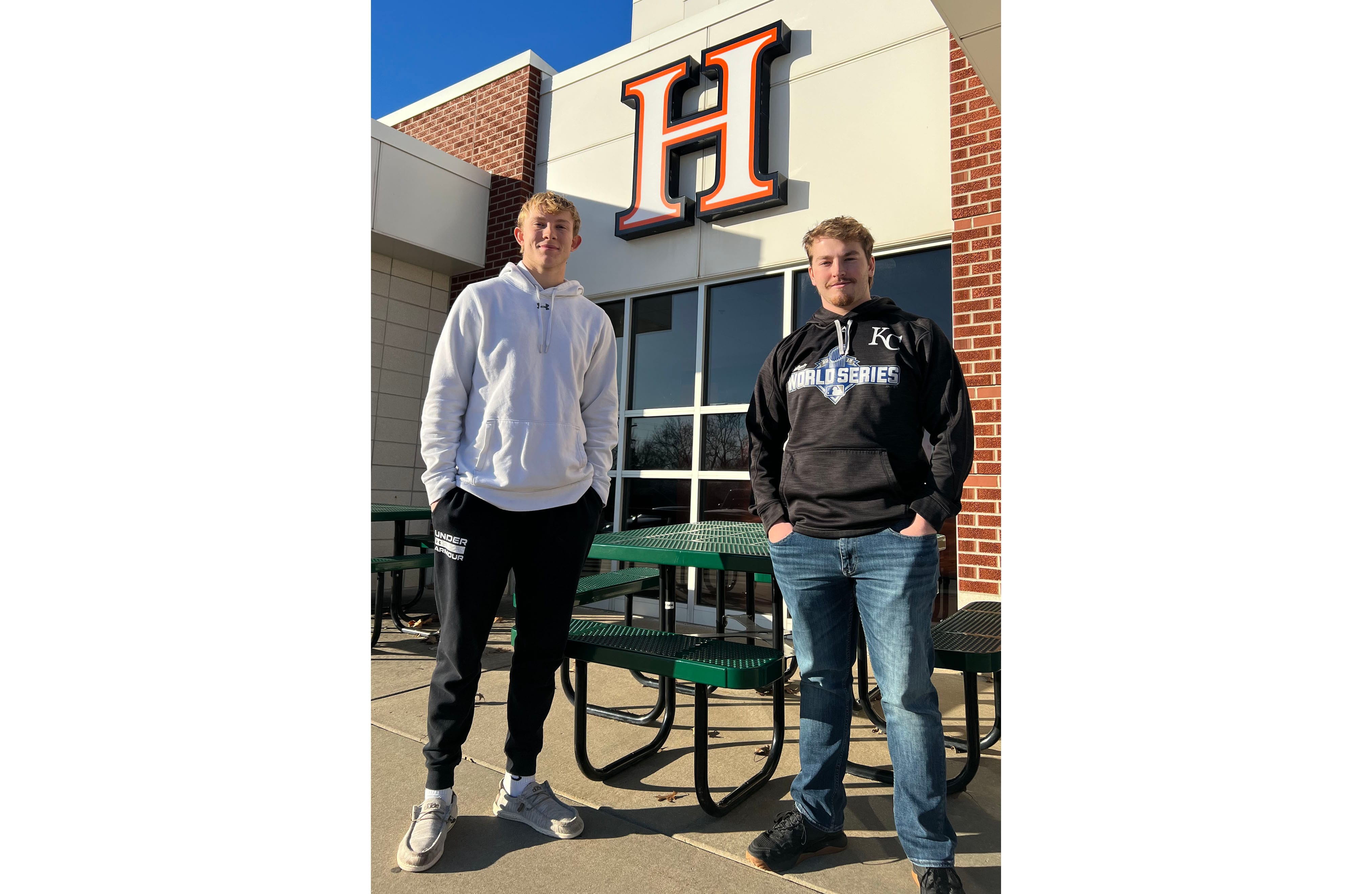 Pair thrives on and off the field - The Iola Register
