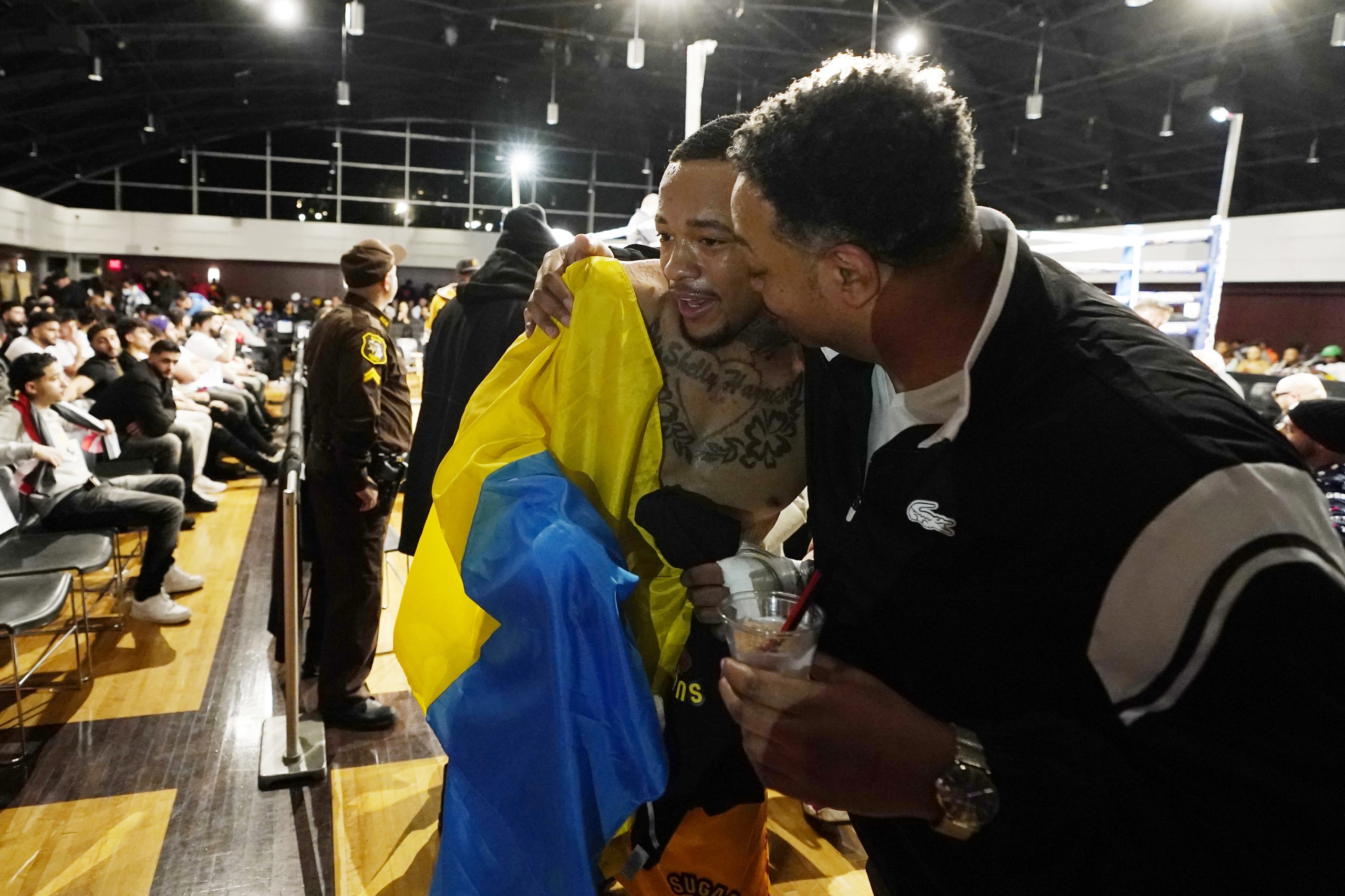 Detroit boxing scene fighting to make comeback - The Iola Register