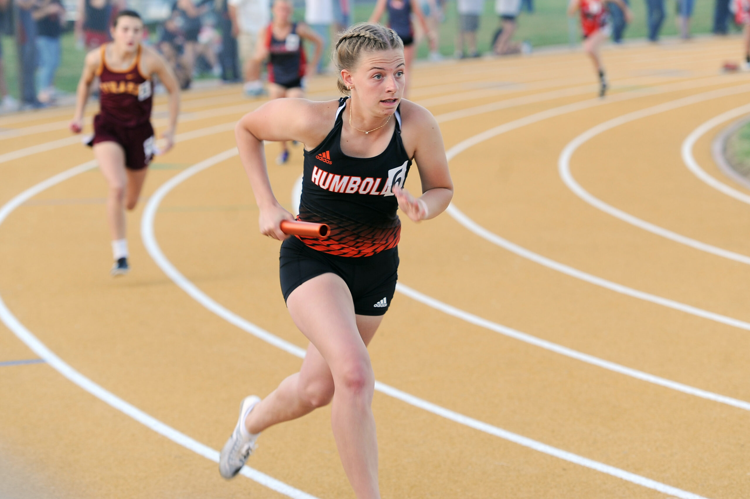 Humboldt hustles to state - The Iola Register