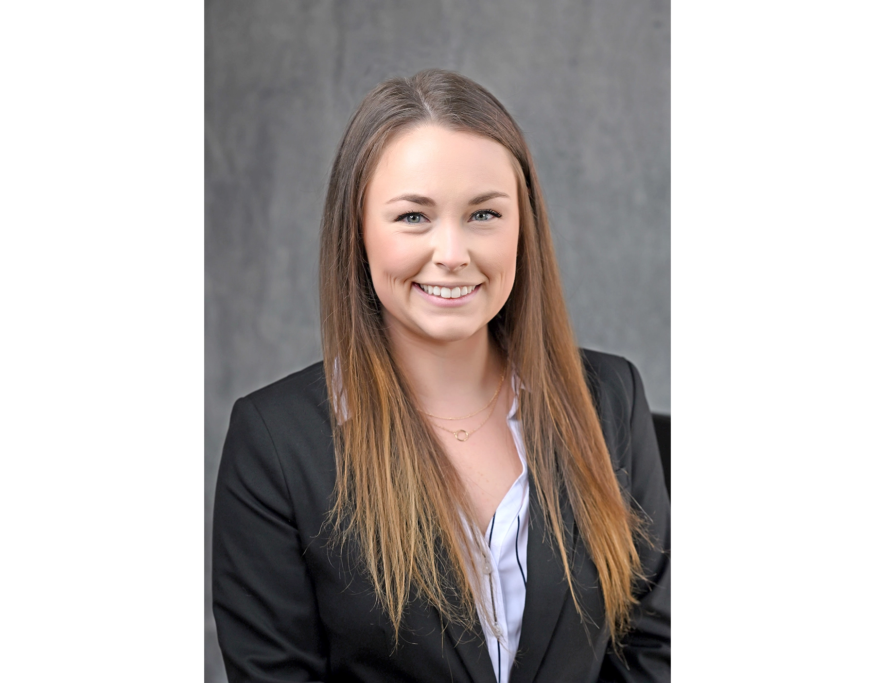 Family tradition: Daughter of local physician graduates from medical ...