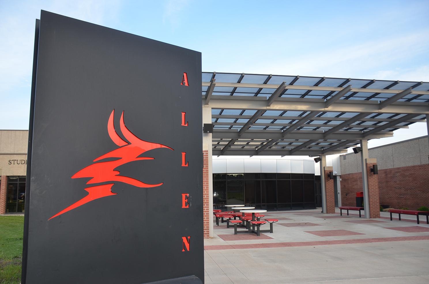 ACC keeps traditions alive - The Iola Register