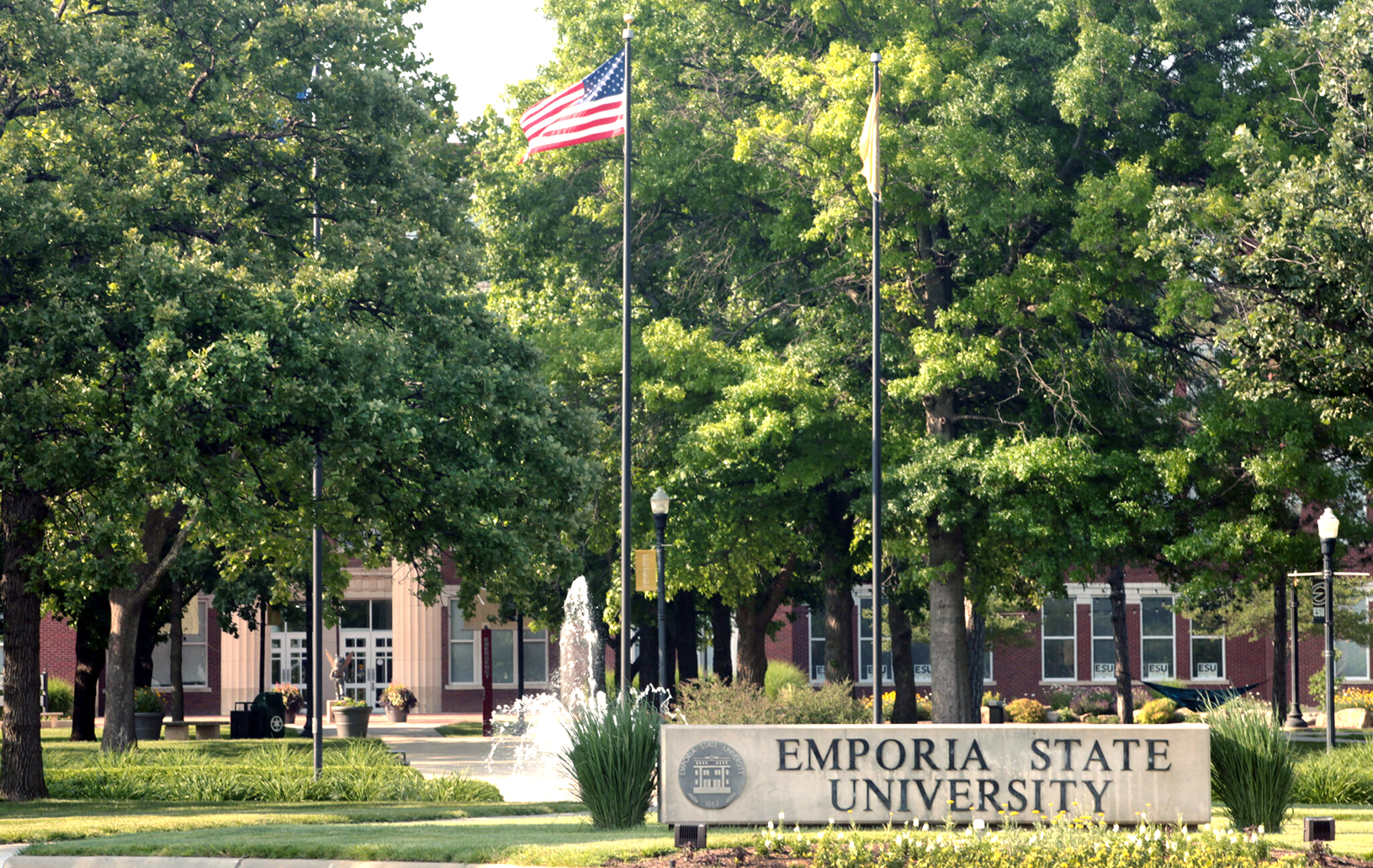 Area ESU students earn recognition - The Iola Register