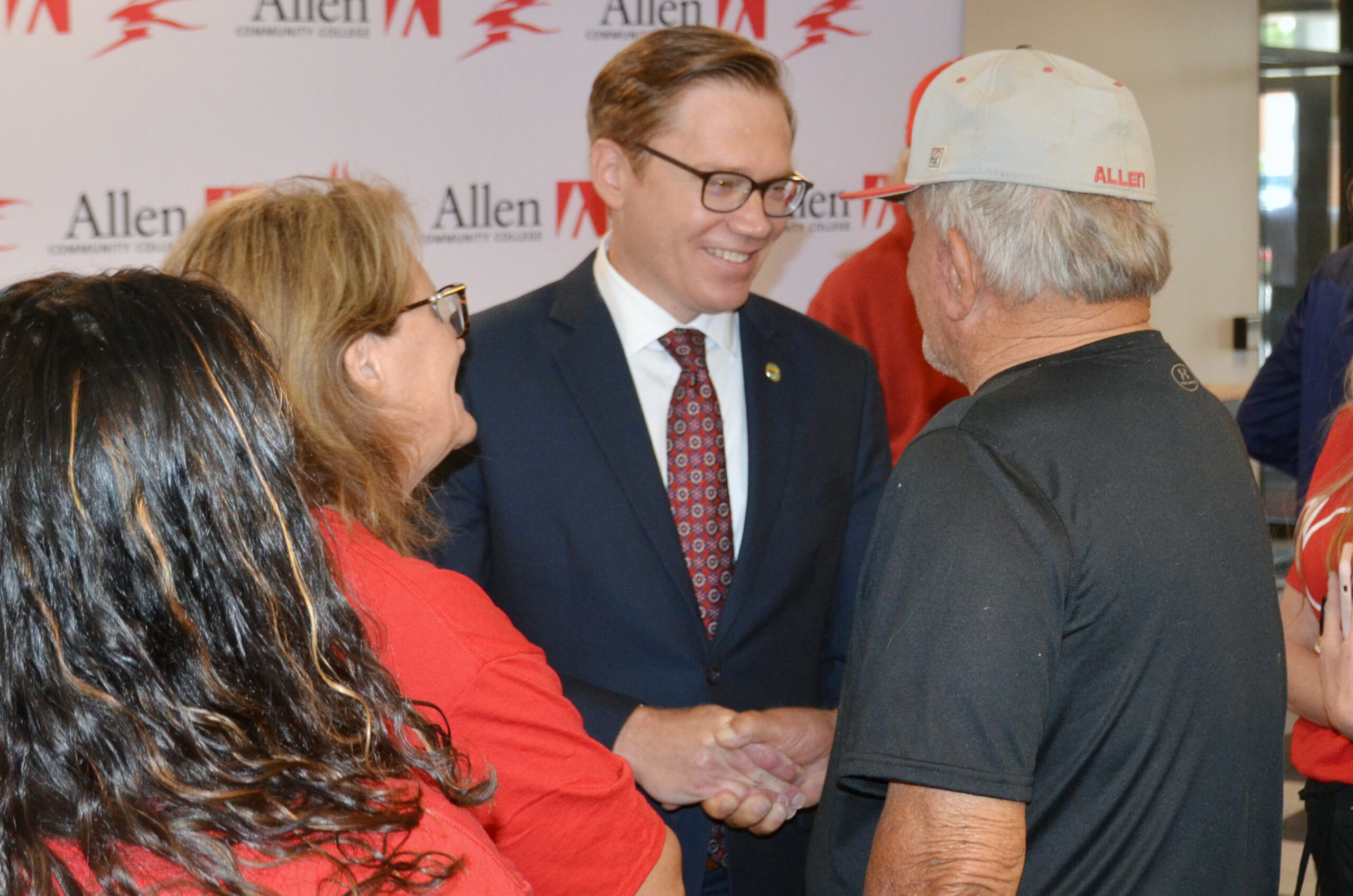 Allen celebrates centennial in style - The Iola Register