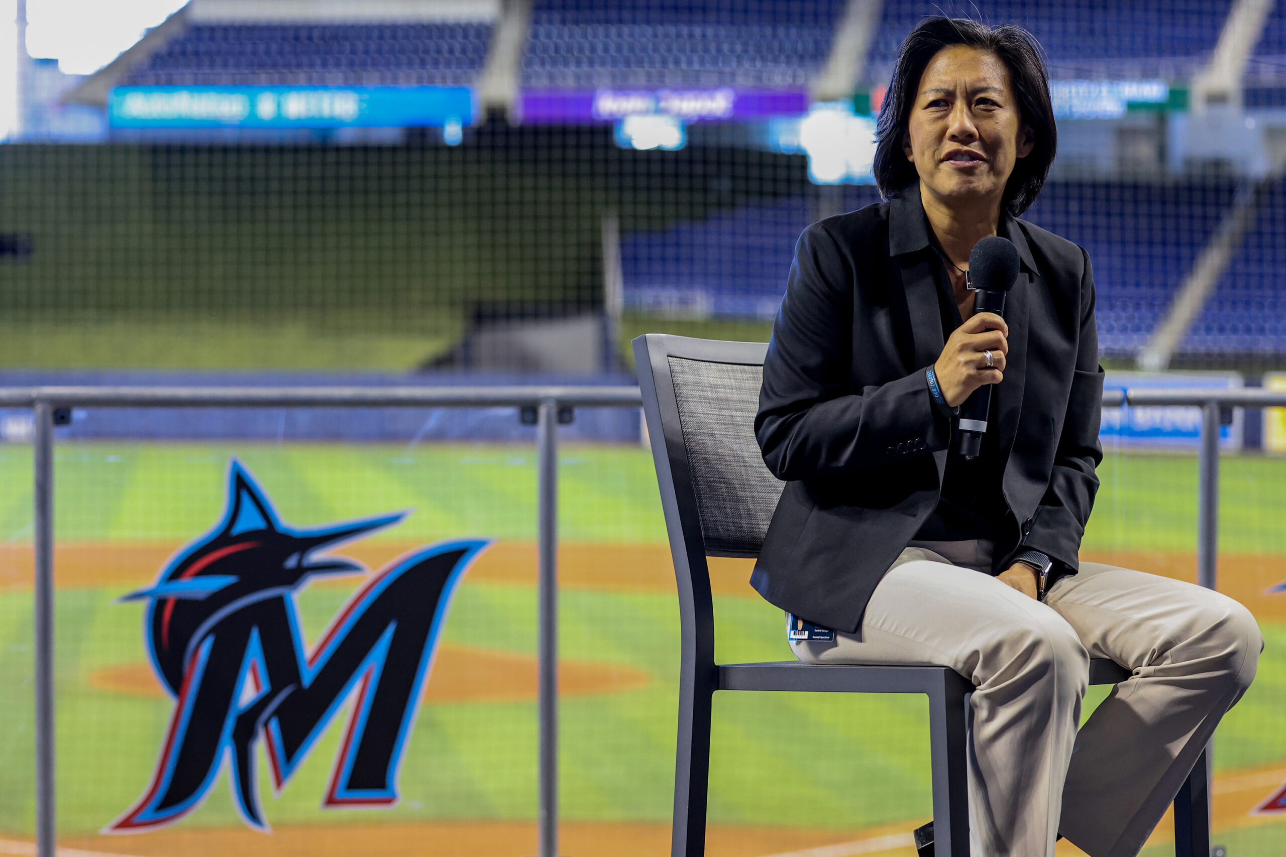 Kim Ng, MLB’s 1st female GM, is leaving Marlins - The Iola Register