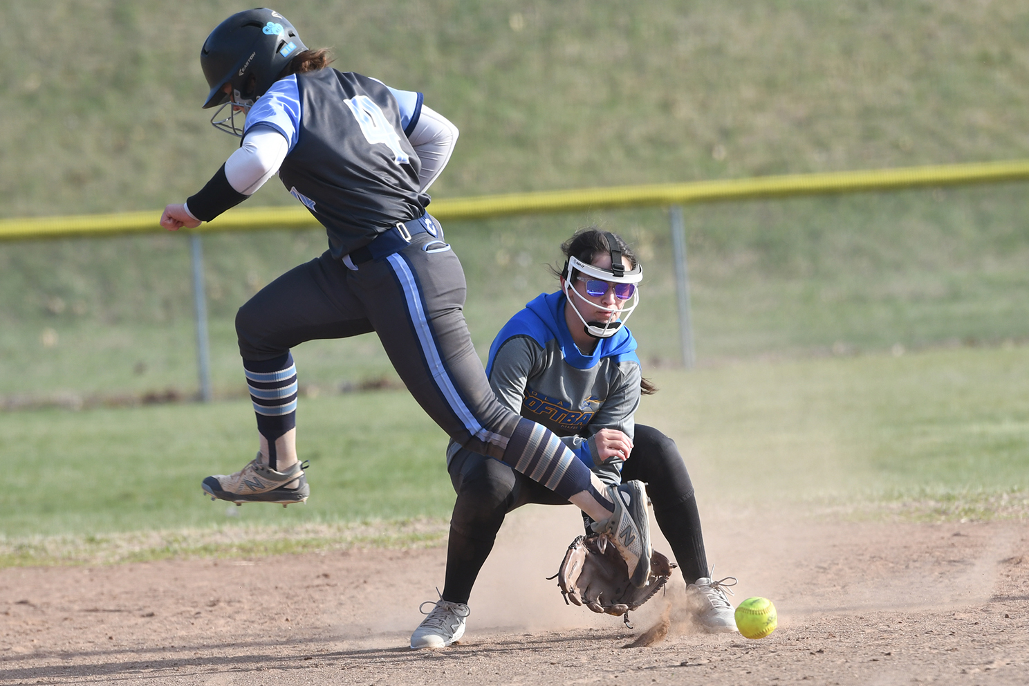 Chanute wins wild one over Mustang softball squad - The Iola Register