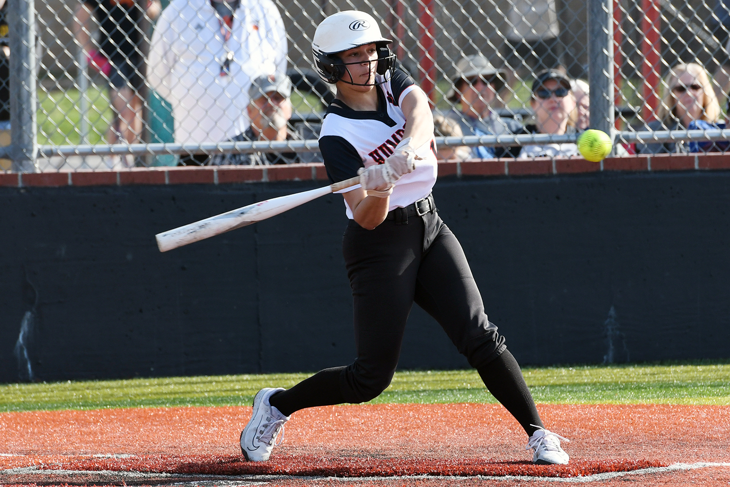 Unbeaten Bluestem rolls past Humboldt - The Iola Register