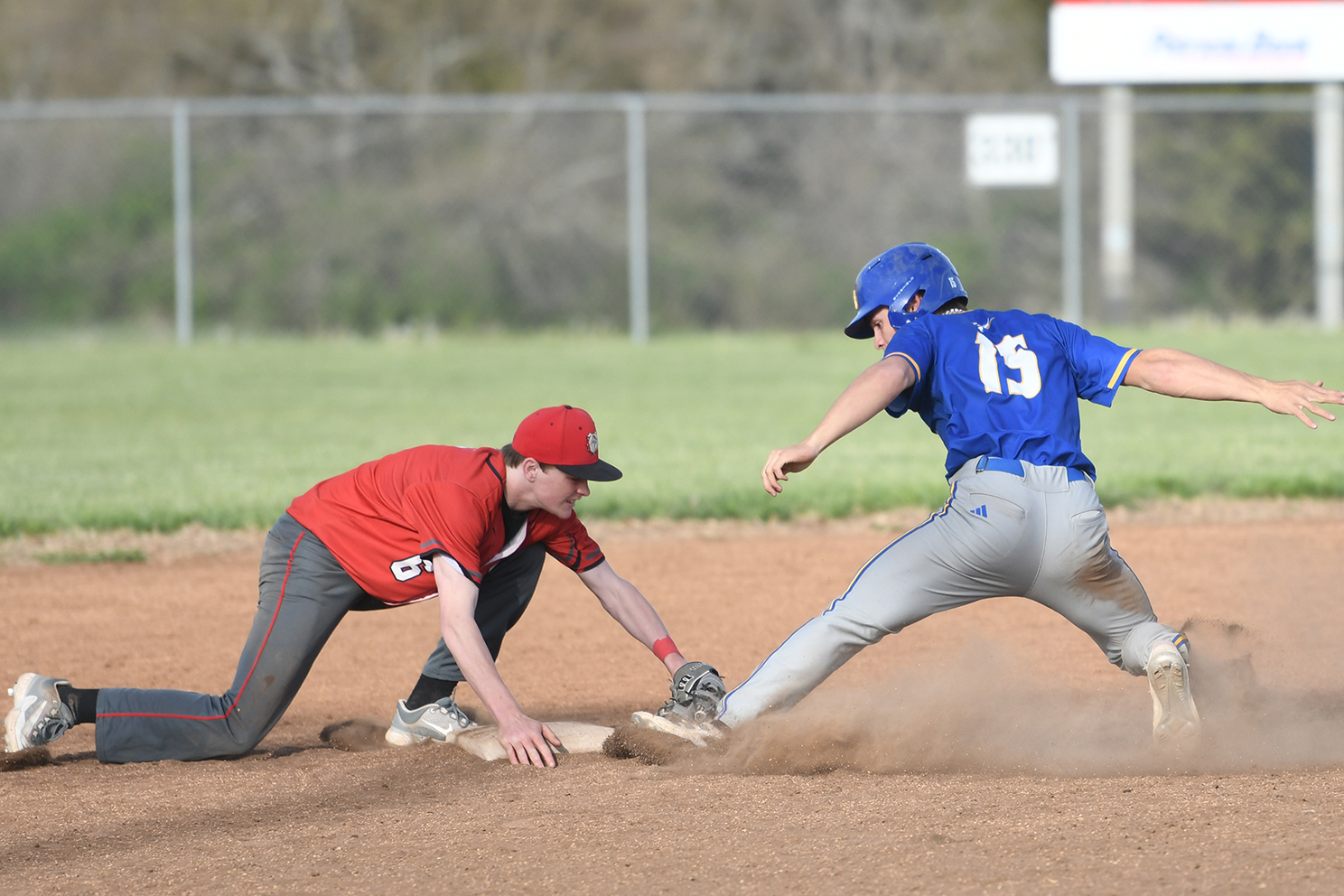 Mustangs find winning formula at Anderson County - The Iola Register
