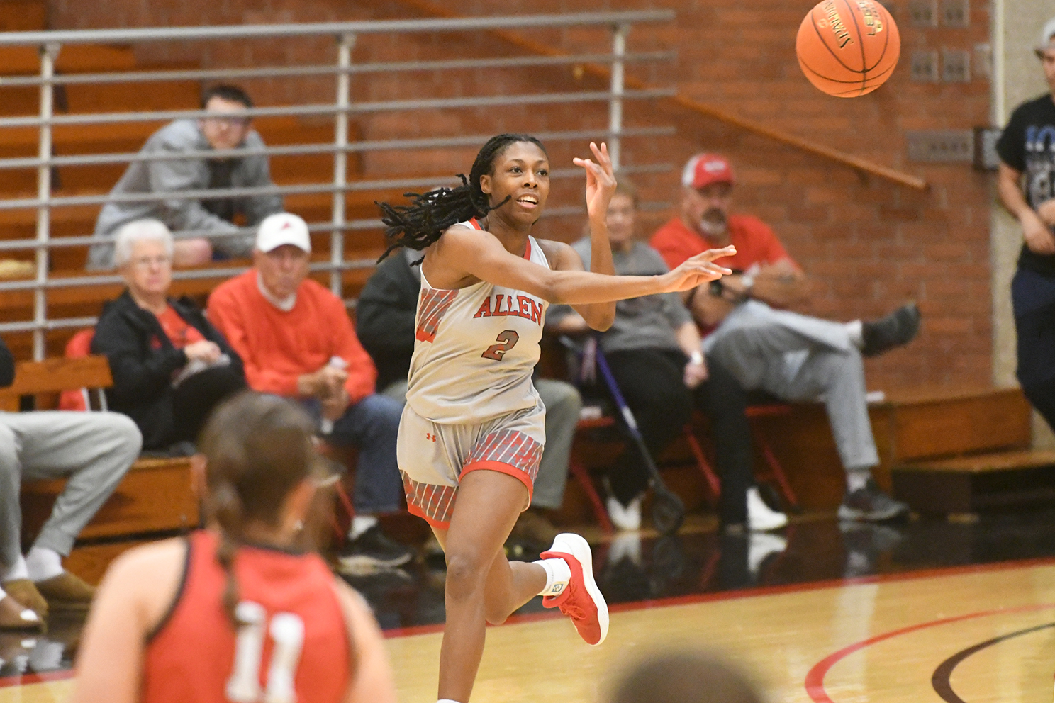 Red Devils pass another test - The Iola Register