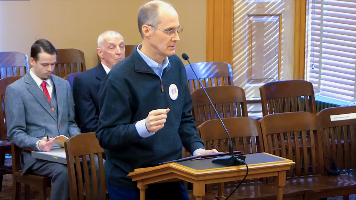 Resolution aims to limit federal influence - The Iola Register